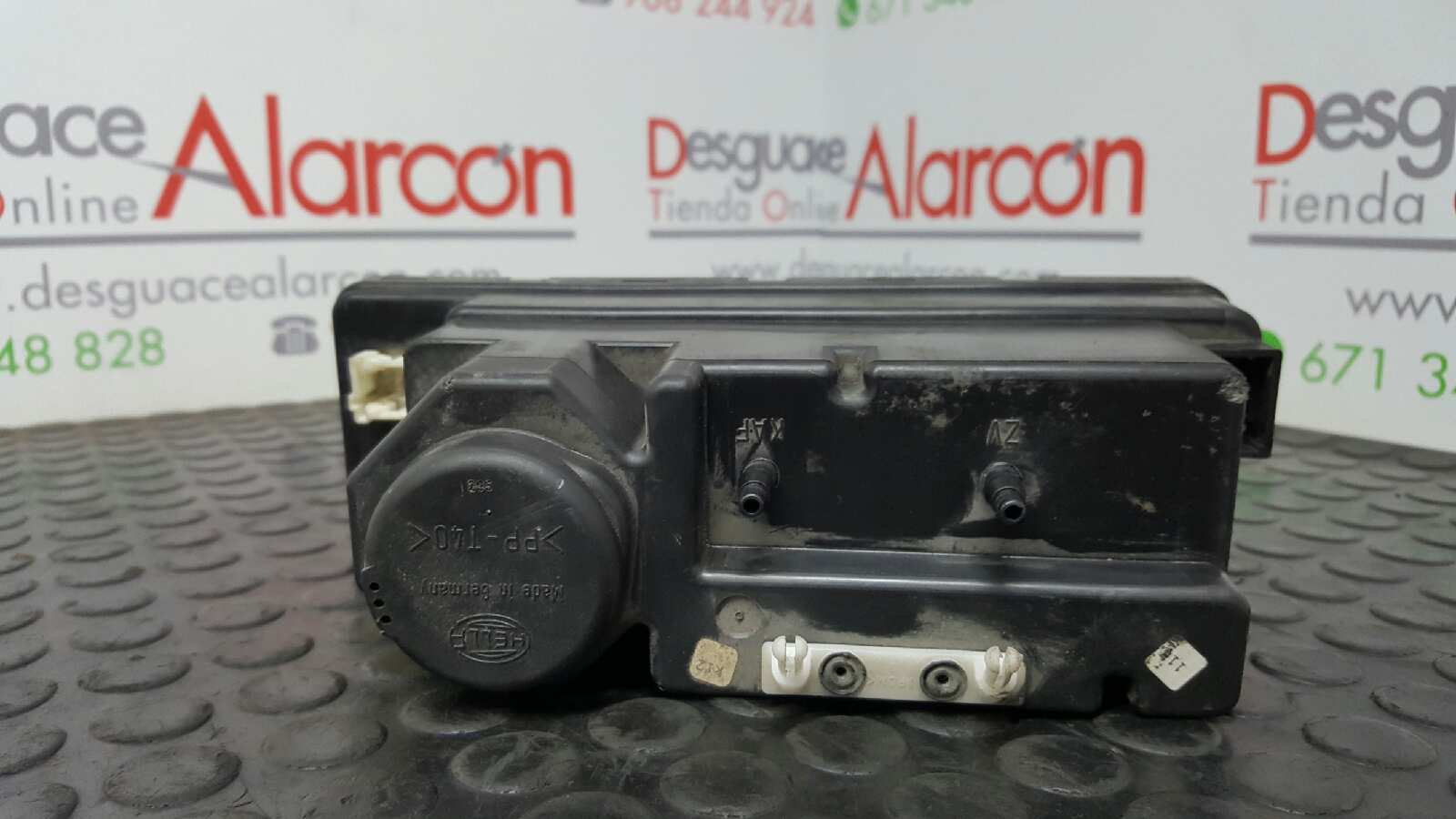 Comfort control module MERCEDES-BENZ E-CLASS (W210) E 300 D (210.020 ...