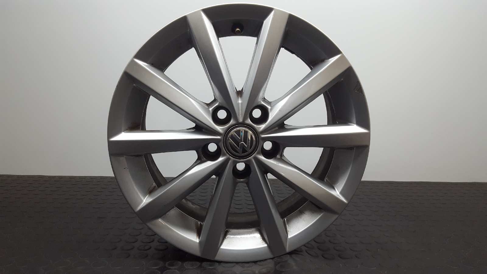 Rim VW POLO V (6R1, 6C1) 1.4 TDI 2741968 | B-Parts