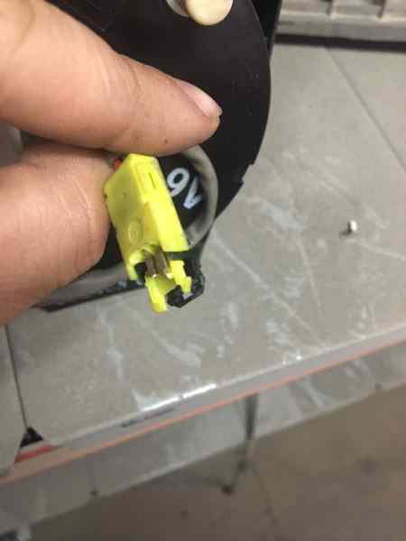 Squib airbag NISSAN X-TRAIL (T31) 2.0 dCi 4x4 877973 | B-Parts