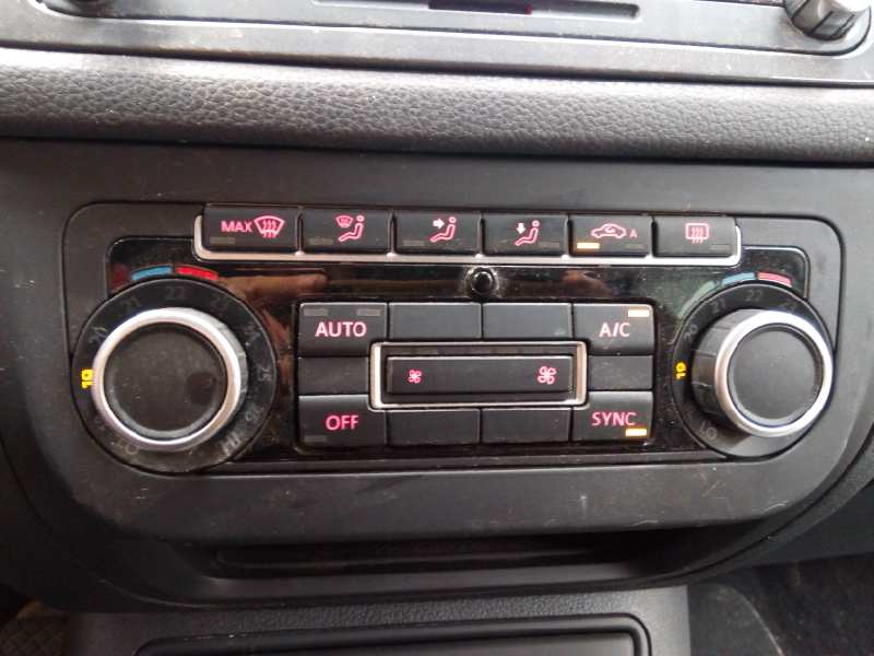 Climate control VW TIGUAN (5N_) 2.0 TDI 1895788 | B-Parts