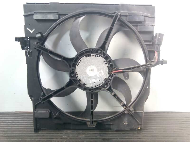 Radiator fan BMW X5 (E70) xDrive 30 d 850974602 | B-Parts