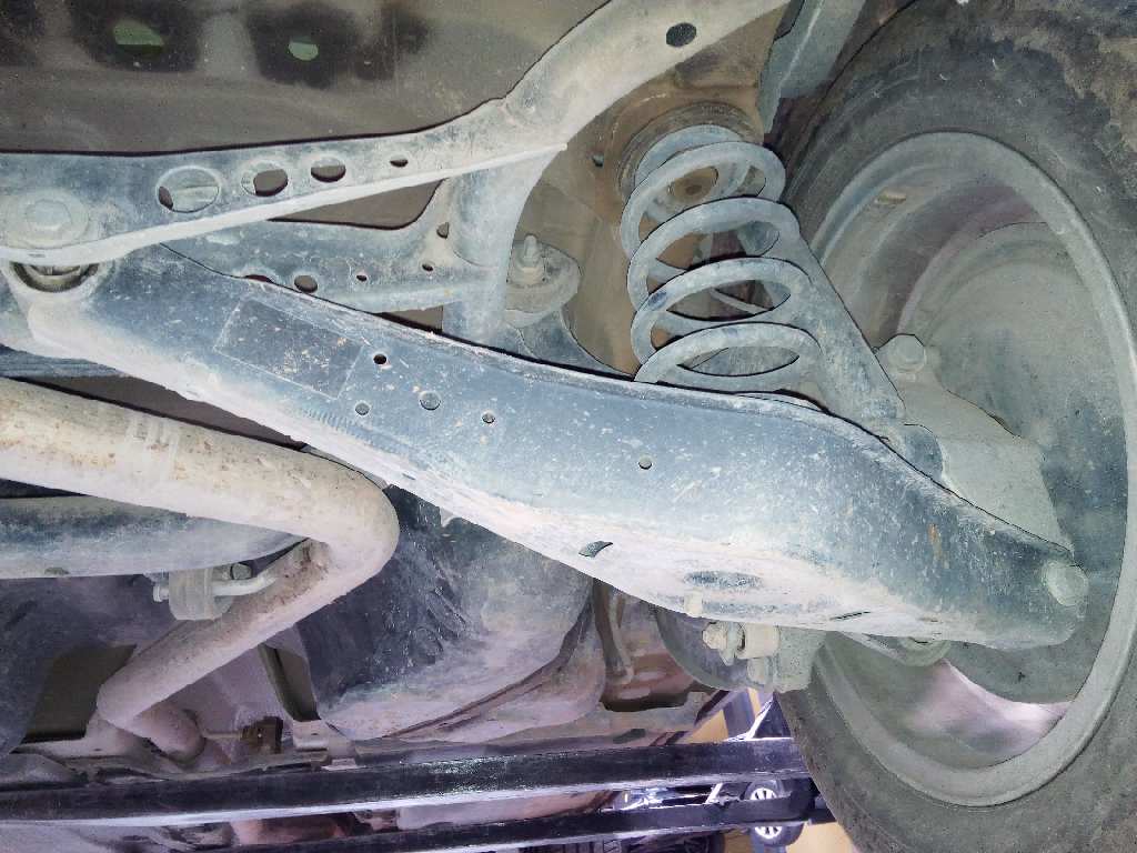 Right rear suspension arm VW TIGUAN (5N_) 2.0 TDI | B-Parts