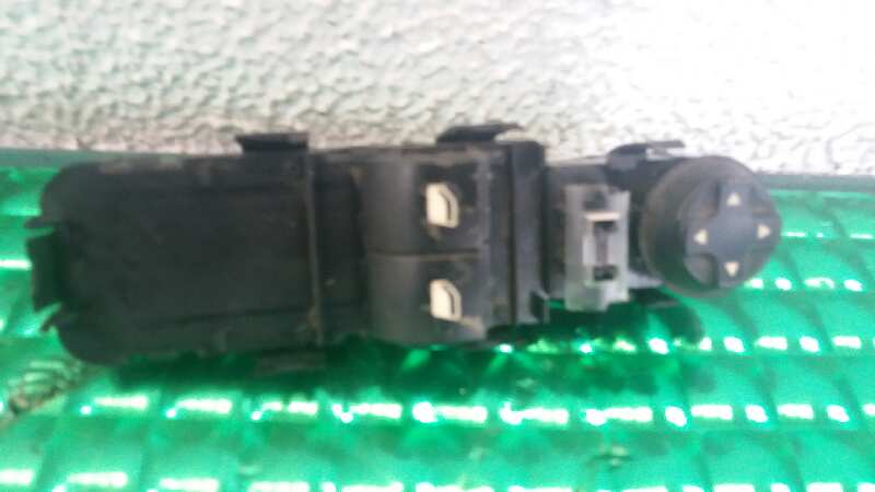 Left front window switch PEUGEOT 308 I (4A_, 4C_) 1.6 HDi 1333391 | B-Parts