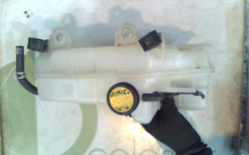 Expansion tank TOYOTA LAND CRUISER 200 (_J2_) 4.5 D V8 (VDJ200) 3132442 ...