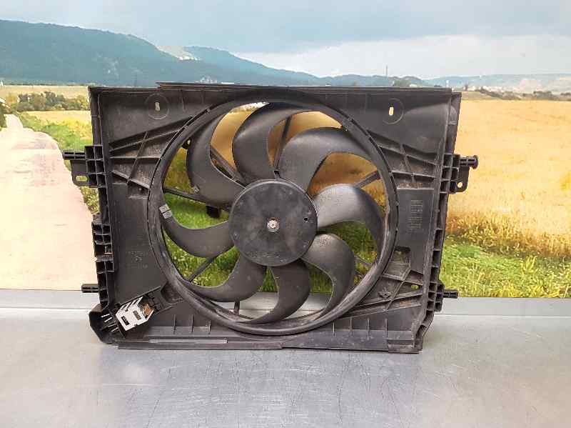 Radiator fan RENAULT CLIO IV (BH_) 1.5 dCi 75 214818009R | B-Parts