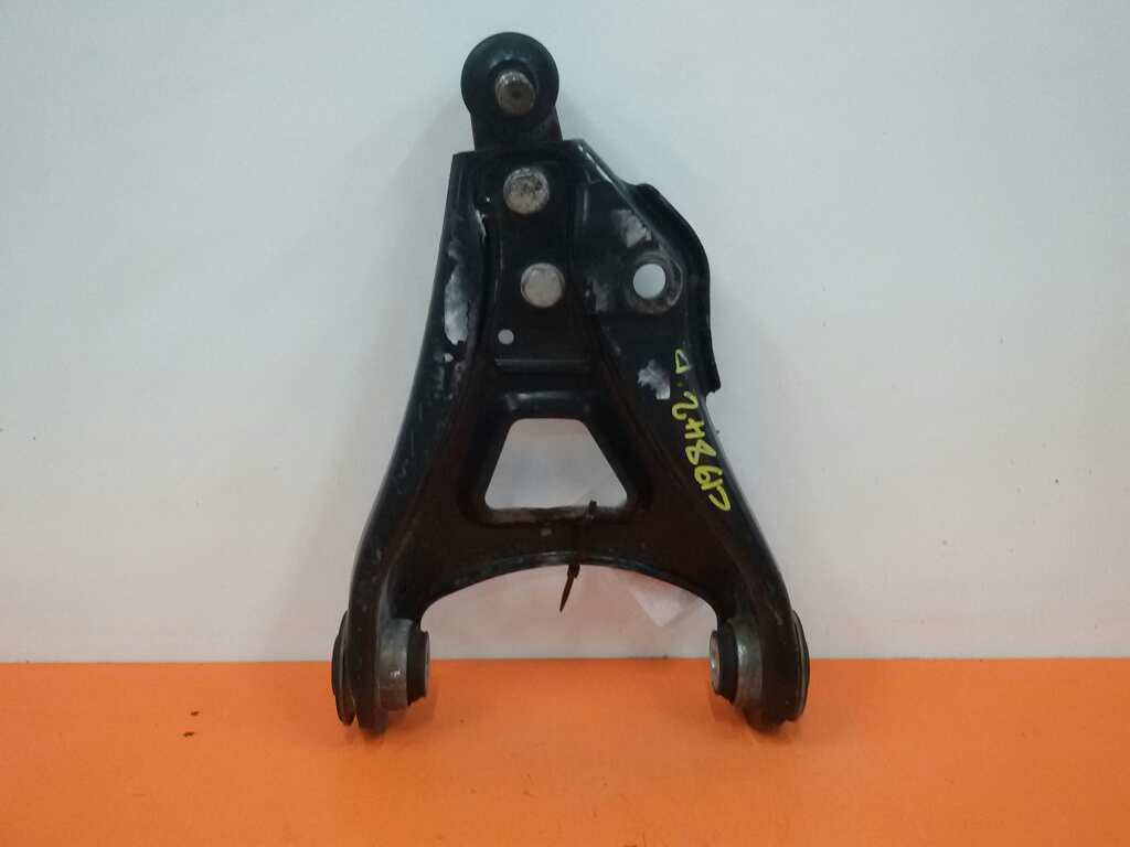 Bras de suspension avant droit RENAULT KANGOO (KC0/1_) 840728 | B-Parts