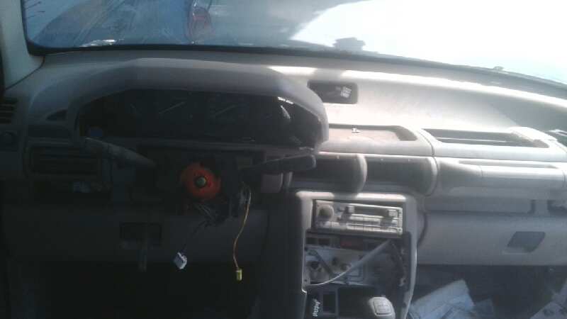 Dashboard LAND ROVER FREELANDER I (L314) 2.0 DI 4x4 598834 | B-Parts