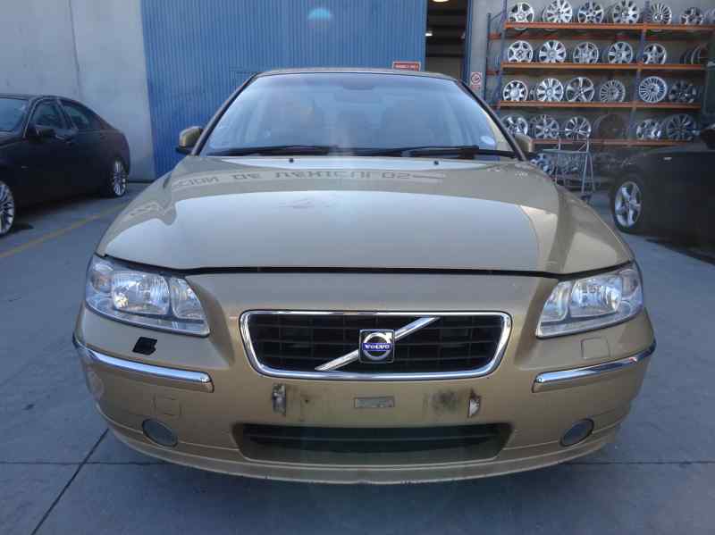 Left front fenders VOLVO S60 I (384) 2.4 D5 4821193 | B-Parts