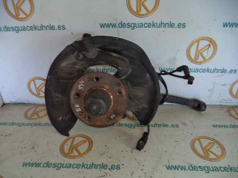 Right front steering knuckle MERCEDES-BENZ C-CLASS (W202) C 250 Turbo-D ...