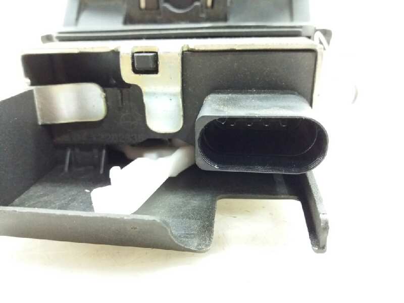 Tailgate lock VW TIGUAN (5N_) 2.0 TDI 5M0827505E | B-Parts