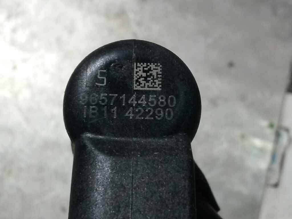 Injector FORD MONDEO IV (BA7) 2.0 TDCi 9657144580 | B-Parts