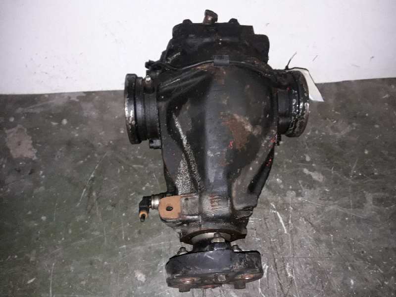 Differential hinten MERCEDES-BENZ 124 Saloon (W124) 3244417 | B-Parts