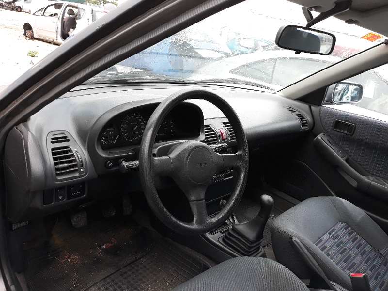 mazda 323 interior