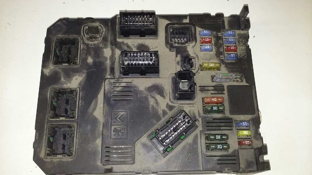 Fuse box CITROËN C2 (JM_) 1.4 HDi 9652474480 | B-Parts