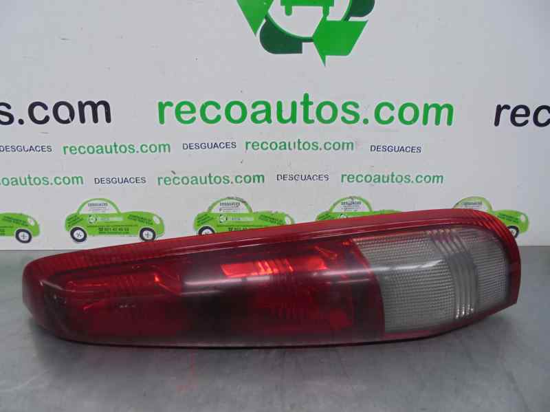 Right taillight NISSAN X-TRAIL (T30) 2.2 dCi 4x4 2114189 | B-Parts