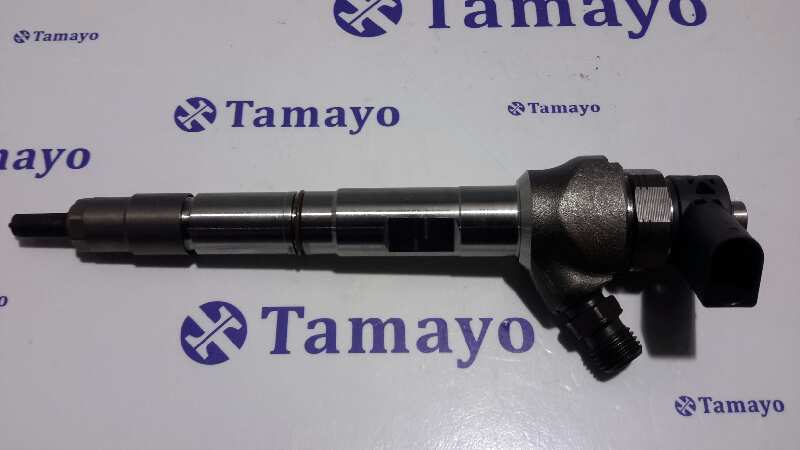 Injector SEAT LEON (5F1) 1.6 TDI 04L130277AD | B-Parts