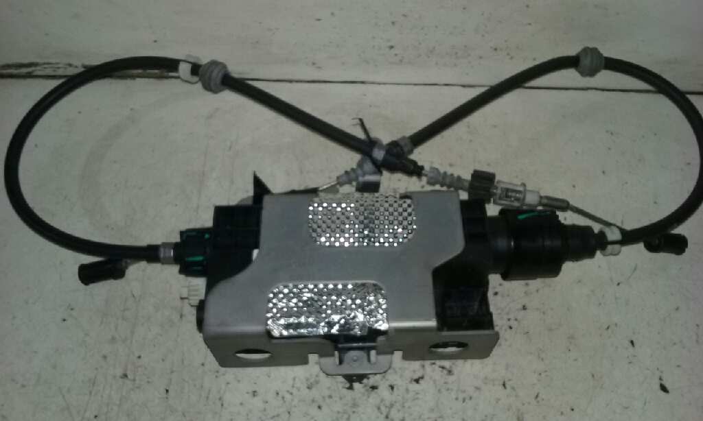 Electric handbrake MERCEDES-BENZ V-CLASS (W447) V 250 BlueTEC / d (447. ...