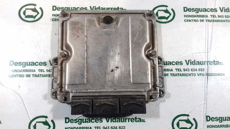 Engine control unit (ECU) RENAULT MASTER II Van (FD) 2.5 D 2005159 | B ...