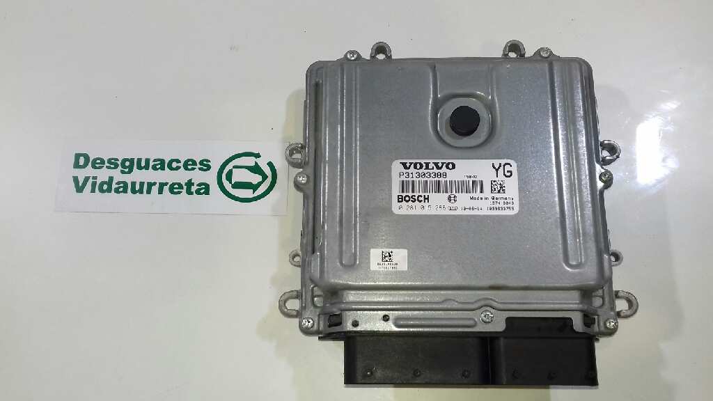 Engine control unit (ECU) VOLVO XC70 II (136) D5 AWD 3195999 | B-Parts