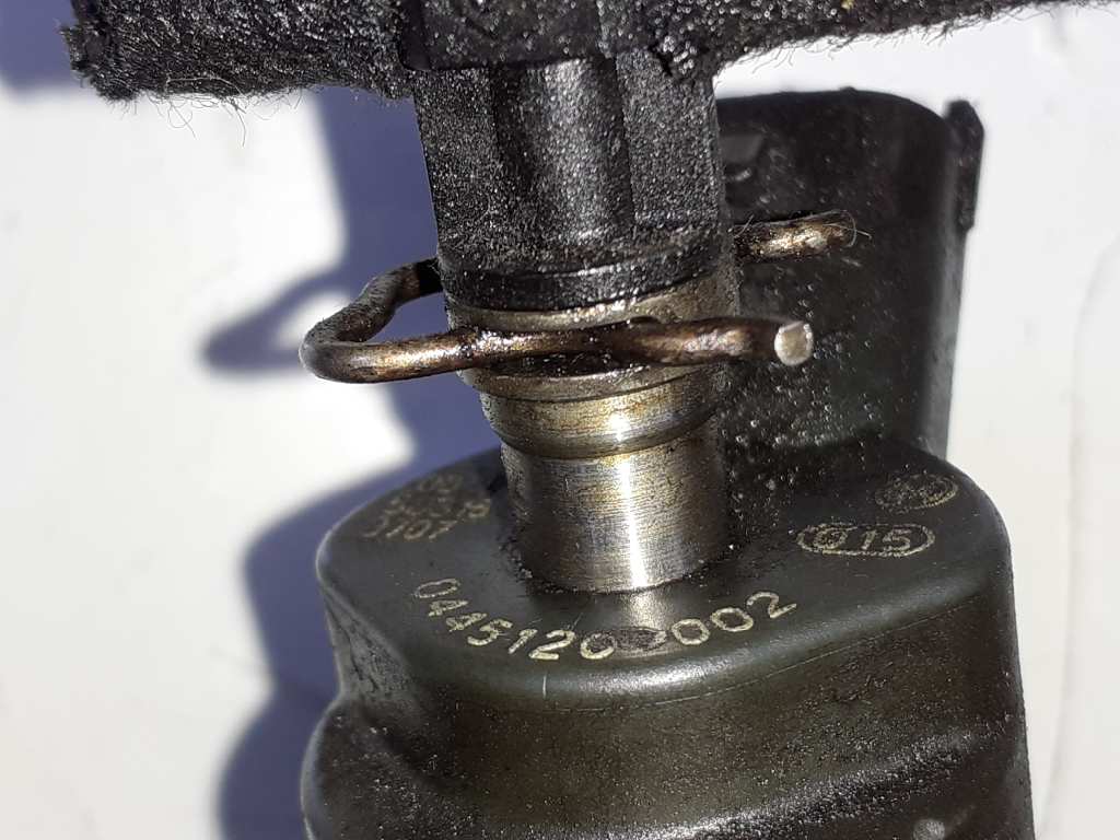 Injector IVECO DAILY III Platform/Chassis 35 S 13,35 C 13 2525766 | B-Parts
