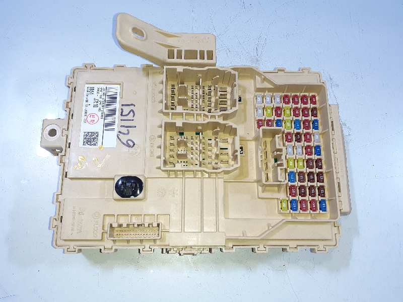 Fuse box KIA PROCEED (CD) 1.6 T-GDI GT 8263520 | B-Parts