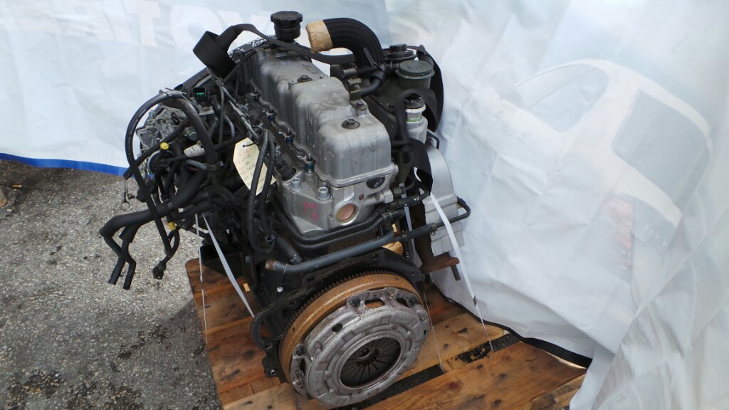 Engine HYUNDAI GALLOPER I 2.5 TD intercooler D48H1125499 | B-Parts