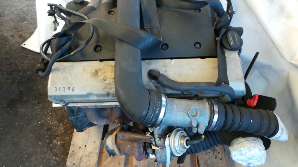 Engine MERCEDES-BENZ E-CLASS (W210) E 290 Turbo-D (210.017) 7771 | B-Parts