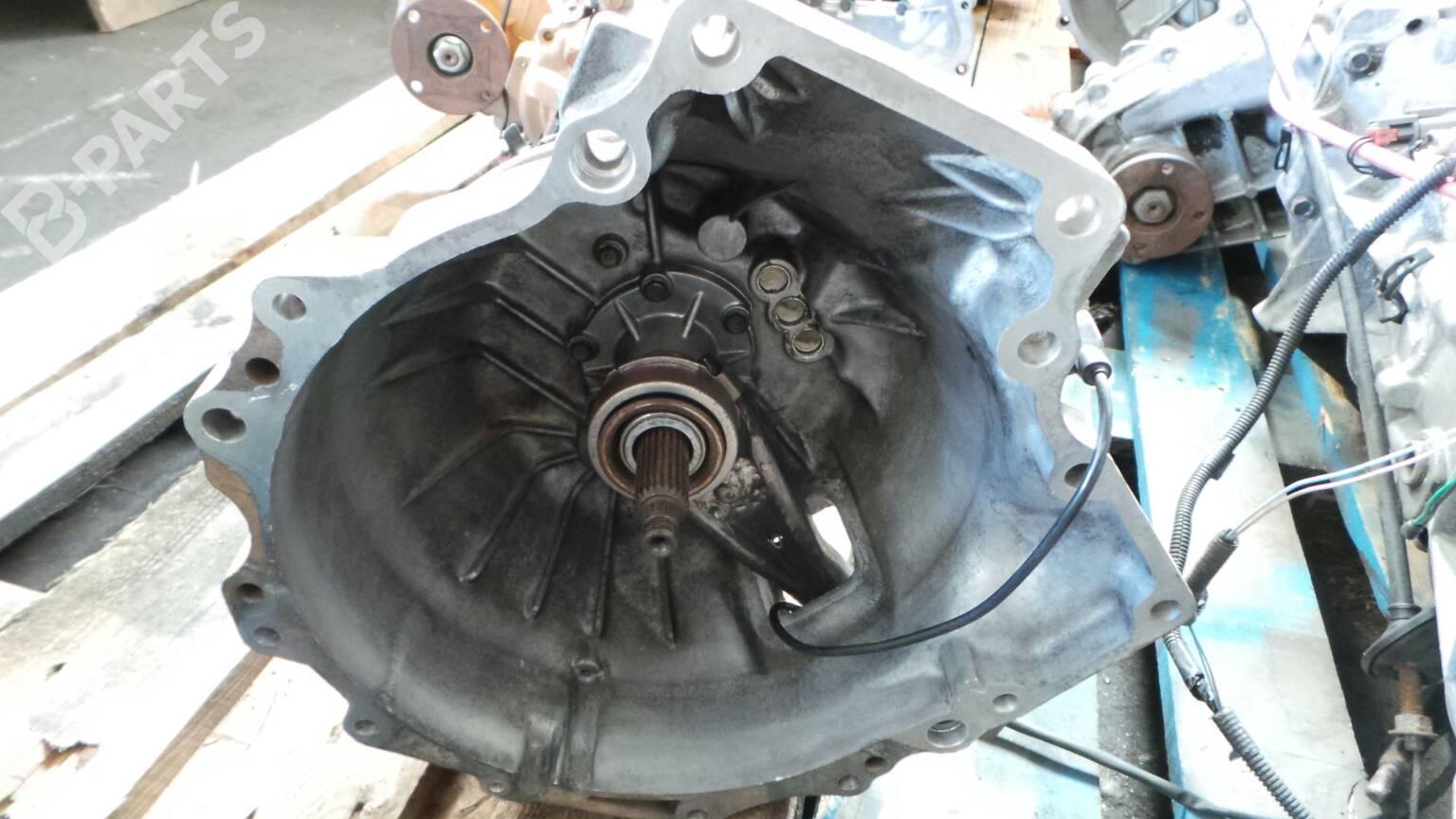 Gearbox KIA SPORTAGE SUV (K00) 2.0 TD 4WD 168401 | B-Parts