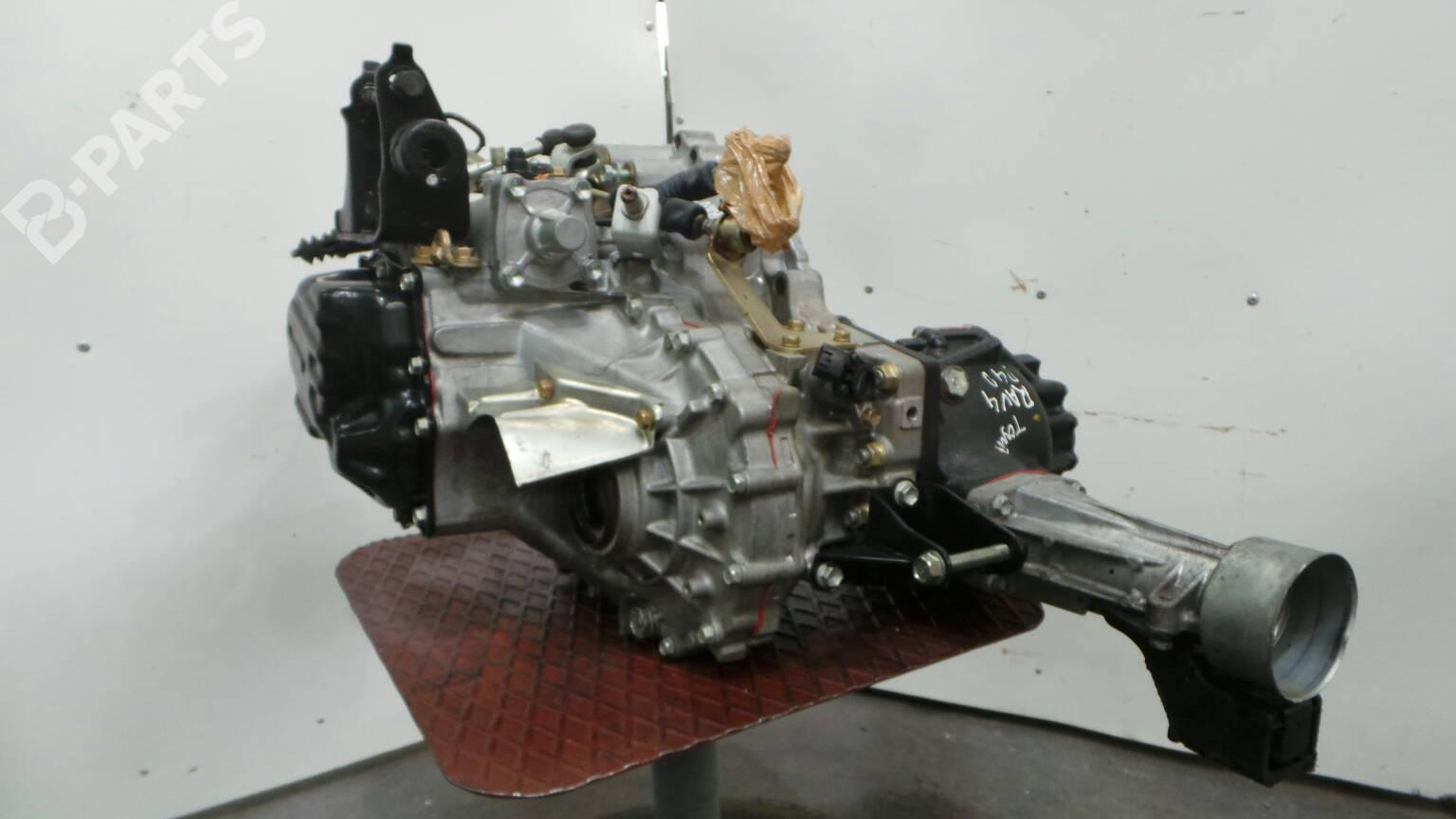 Manual gearbox TOYOTA RAV 4 III (_A3_) 2.2 D 4WD (ALA30_) | B-Parts