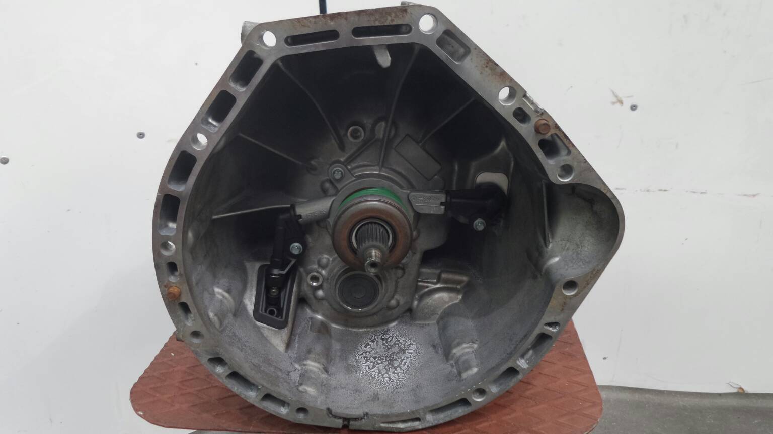 Manual gearbox MERCEDES-BENZ C-CLASS (W203) C 220 CDI (203.008) 214586 ...