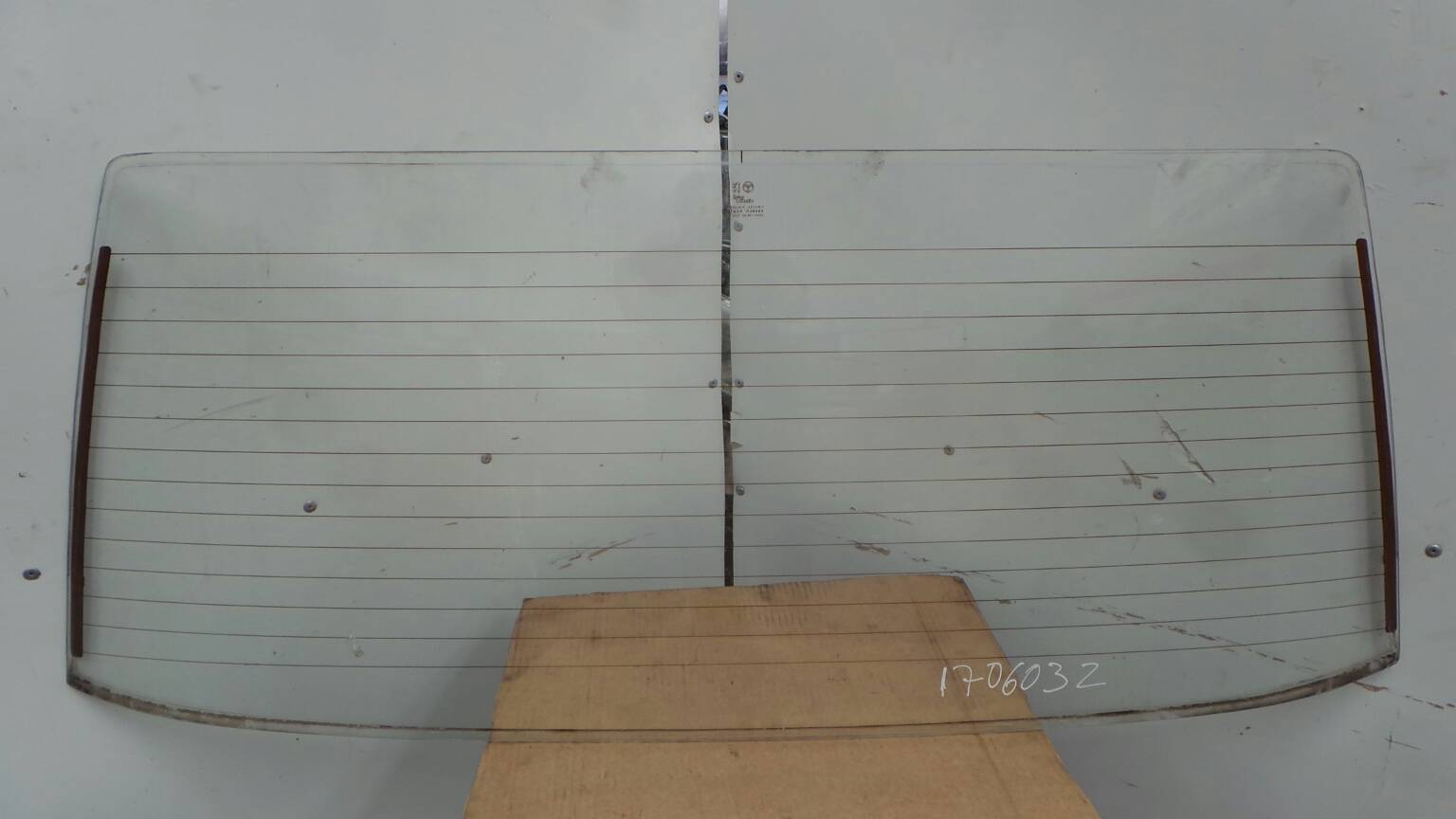 Other PEUGEOT 505 (551A) 2.0 1511640 | B-Parts