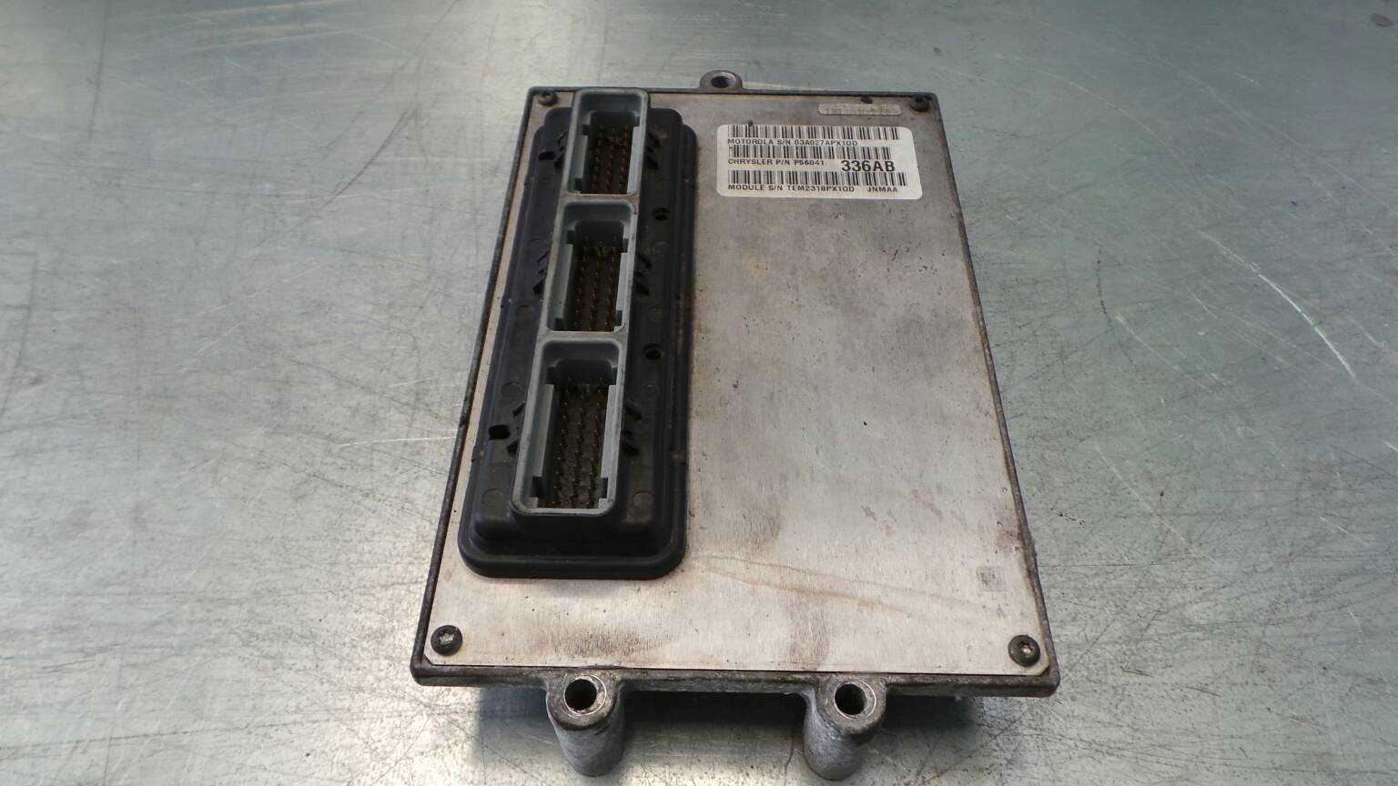 Engine control unit (ECU) JEEP CHEROKEE (XJ) 2.5 TD 4x4 17148 | B-Parts