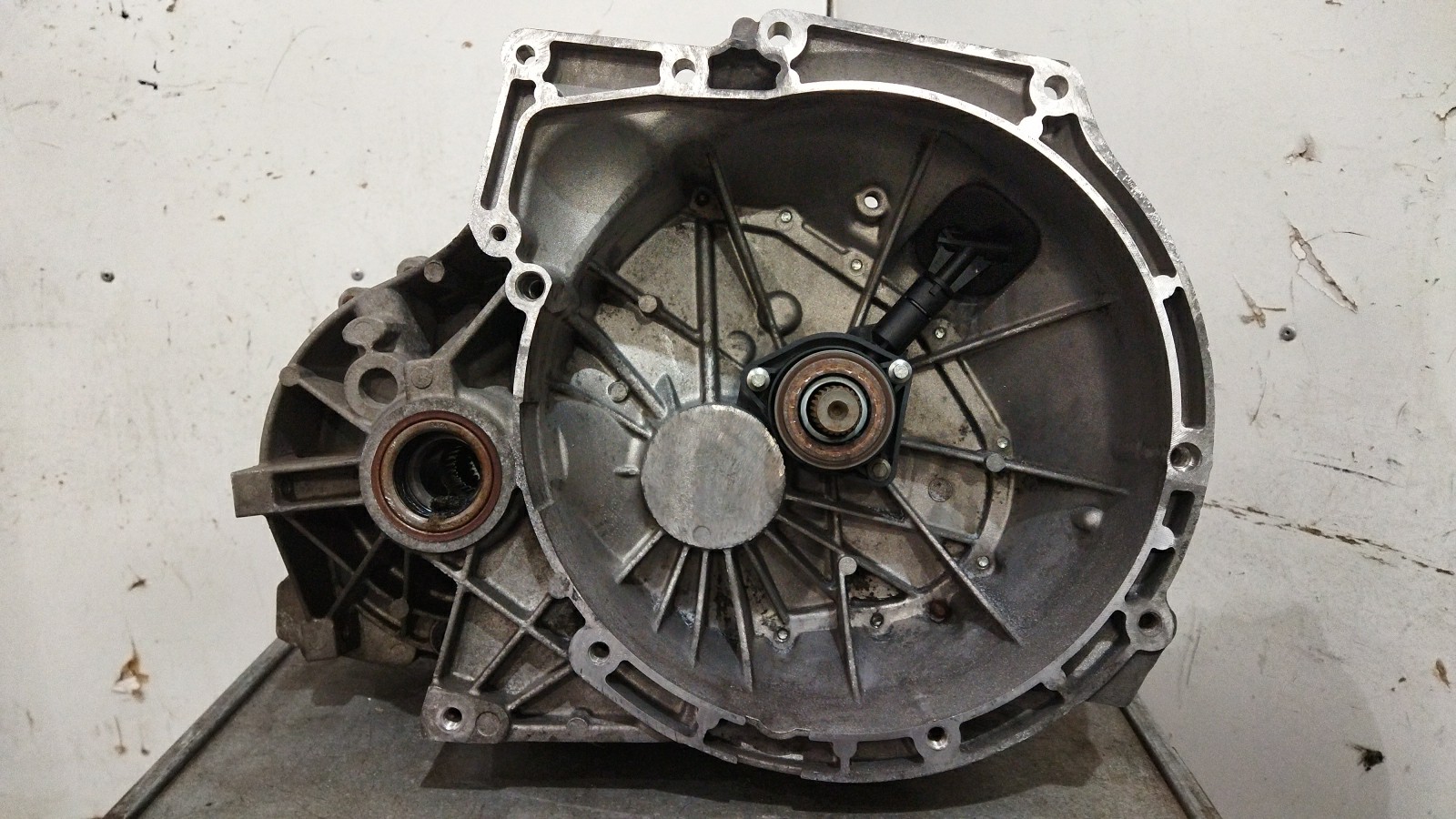 Manual gearbox FORD FOCUS II (DA_, HCP, DP) 1.6 TDCi 8060004 | B-Parts