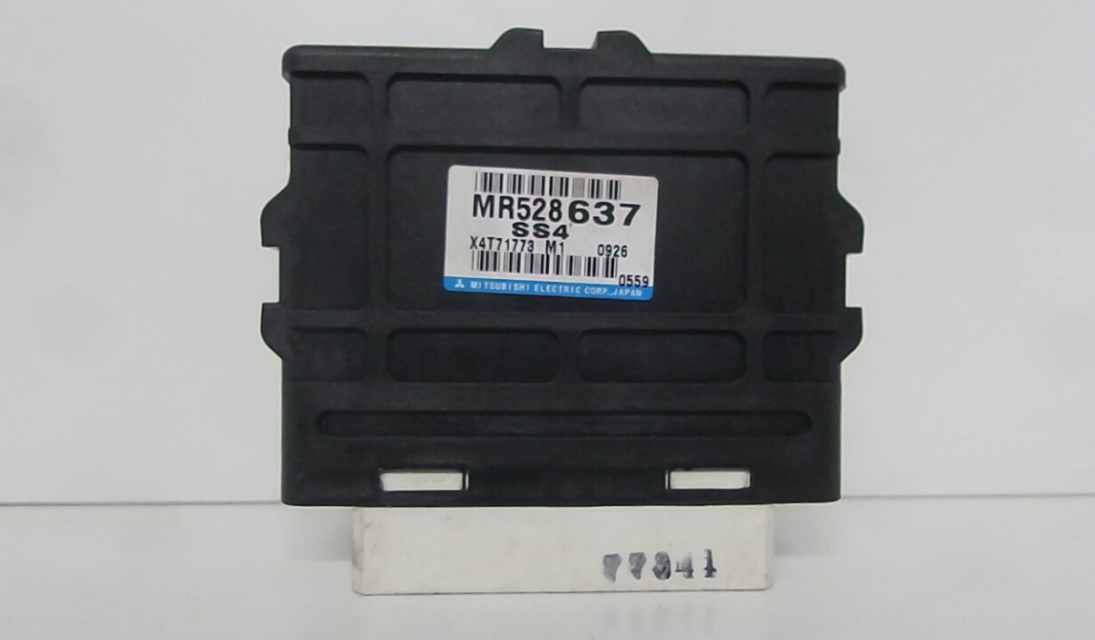 Electronic module MITSUBISHI PAJERO III (V7_W, V6_W) 3.2 Di-D (V68W ...