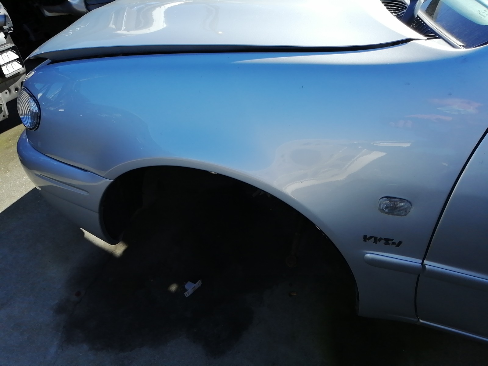 Left front fenders TOYOTA COROLLA Compact (_E11_) 1.4 (ZZE111_) 8844519 ...