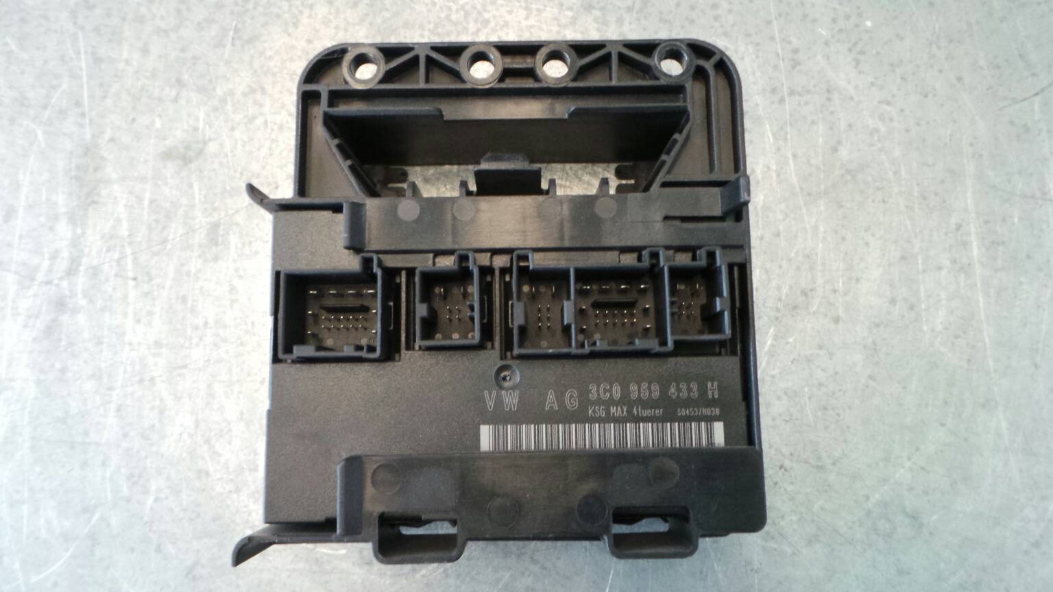 Electronic module VW PASSAT B6 Variant (3C5) 2.0 TDI 16V 184454 | B-Parts