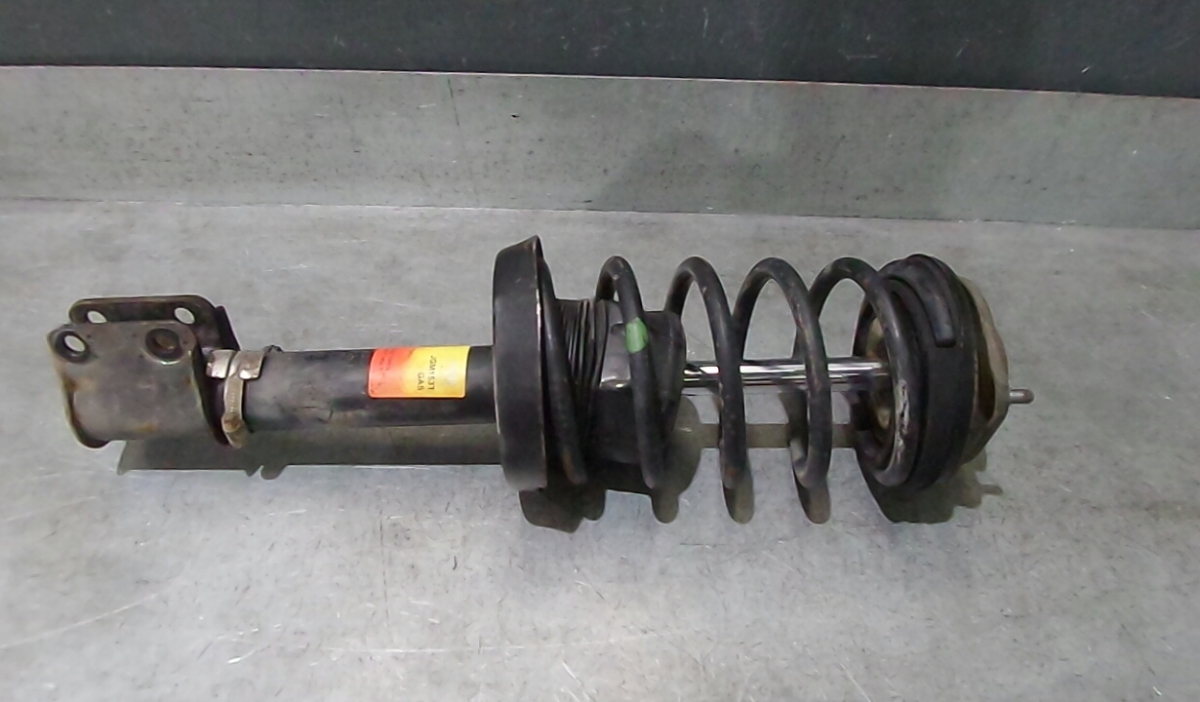 Right front shock absorber OPEL CORSA B (S93) 1.5 TD (F08, F68, M68 ...