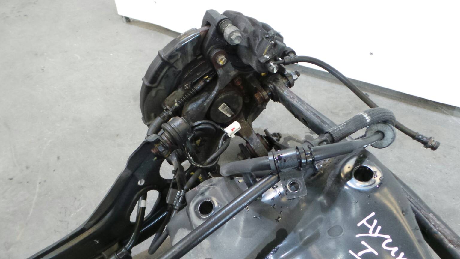 Rear axle HYUNDAI i30 (FD) 1.6 CRDi | B-Parts