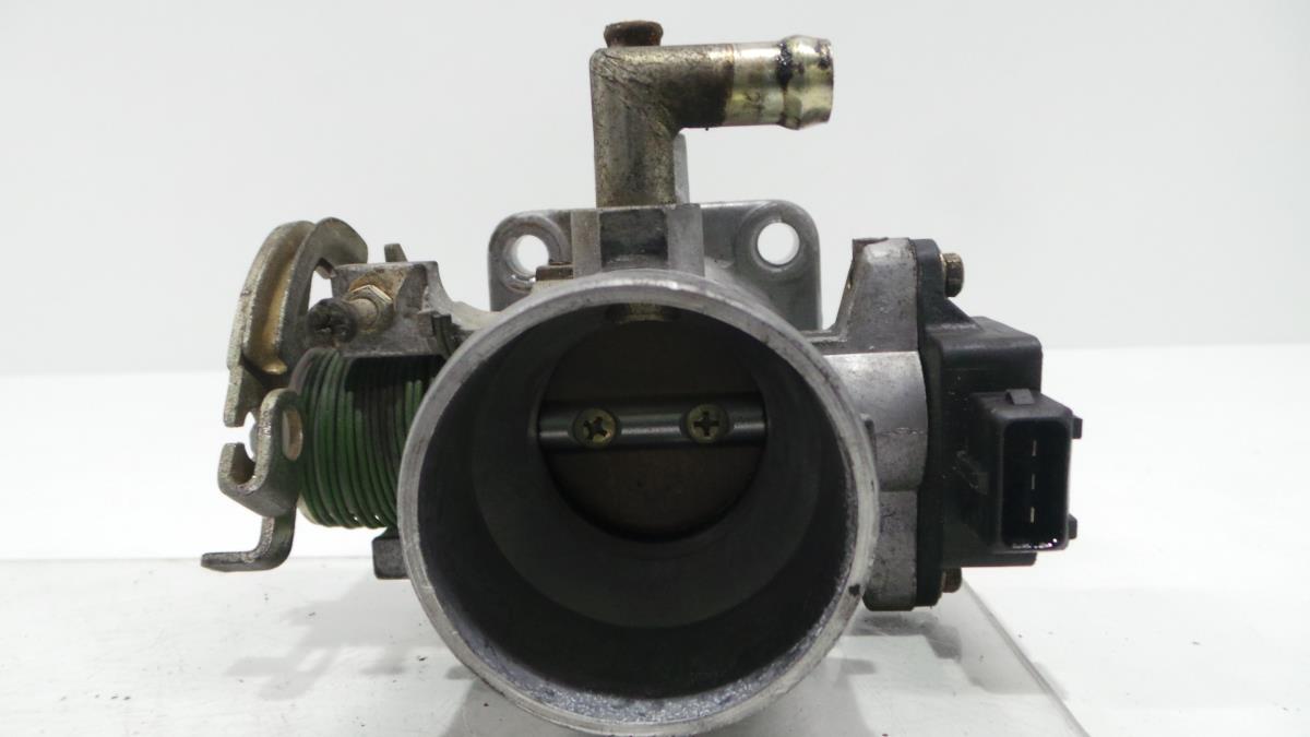 Throttle body HYUNDAI ACCENT I (X-3) 1.3 i 12V 6714469 | B-Parts