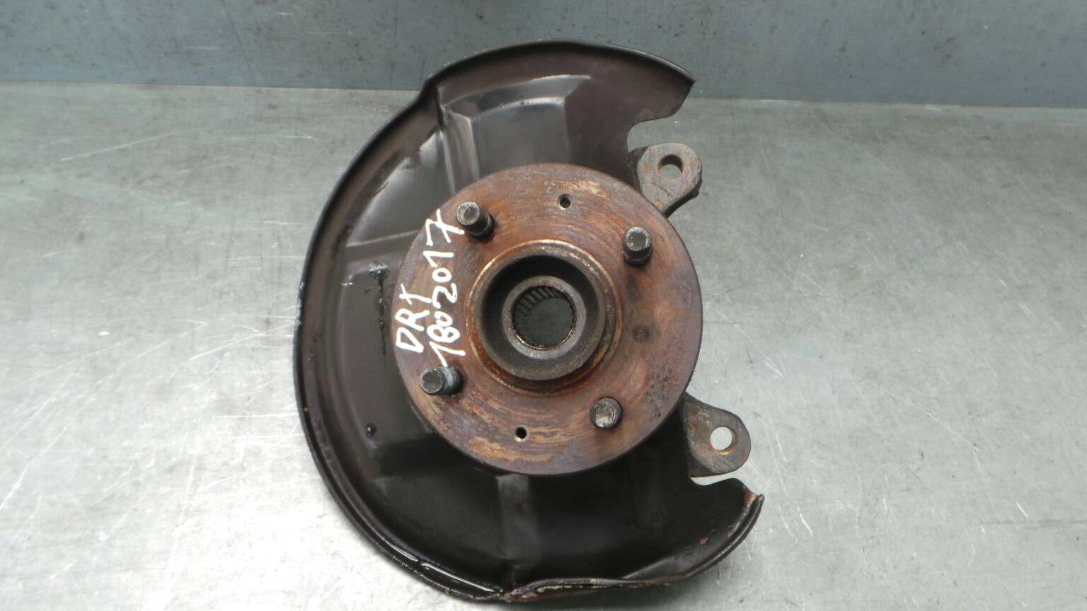 Right front steering knuckle ROVER 25 I Hatchback (RF) 2.0 iDT 2005426 ...