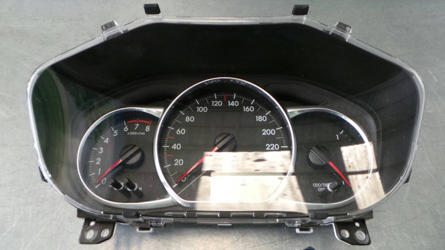 Instrument cluster TOYOTA YARIS (_P13_) 1.3 (NSP130_) 173727 | B-Parts