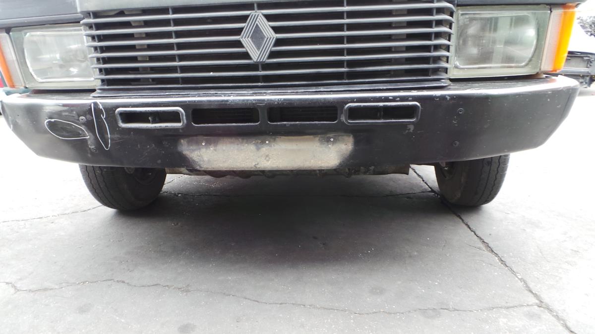Front bumper RENAULT TRAFIC Bus (T5, T6, T7) 2.1 D 7827144 | B-Parts