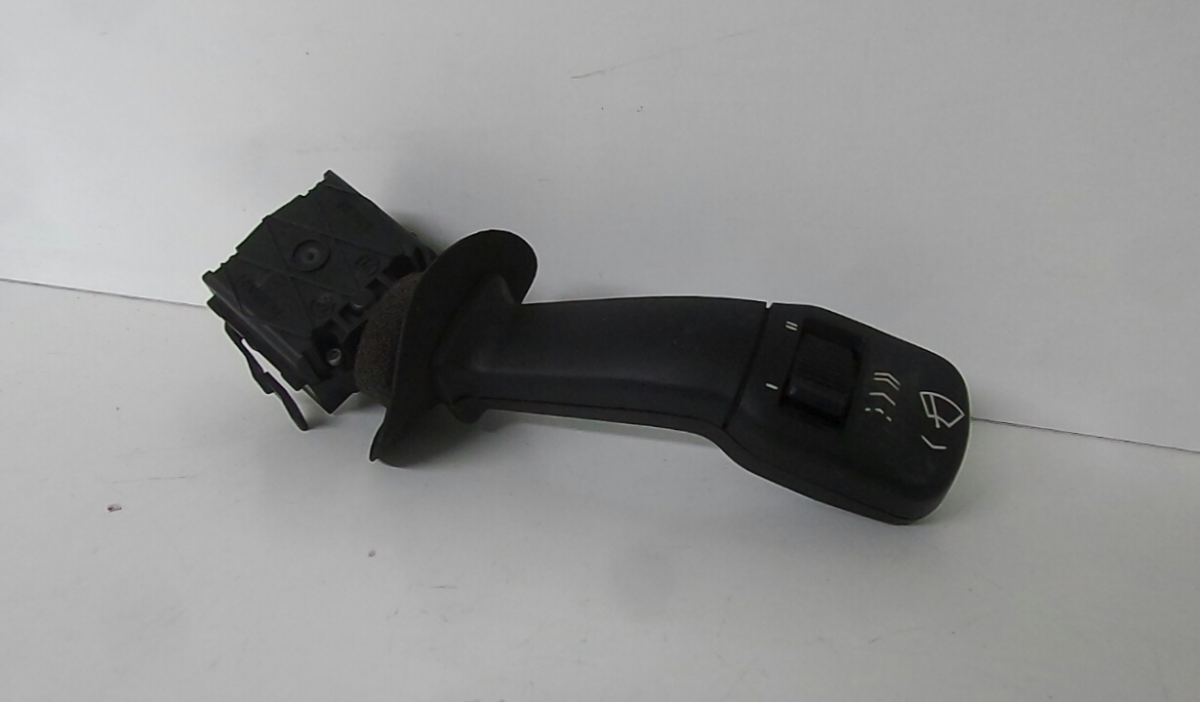 Switch BMW 5 (E39) 520 i 7115604 | B-Parts