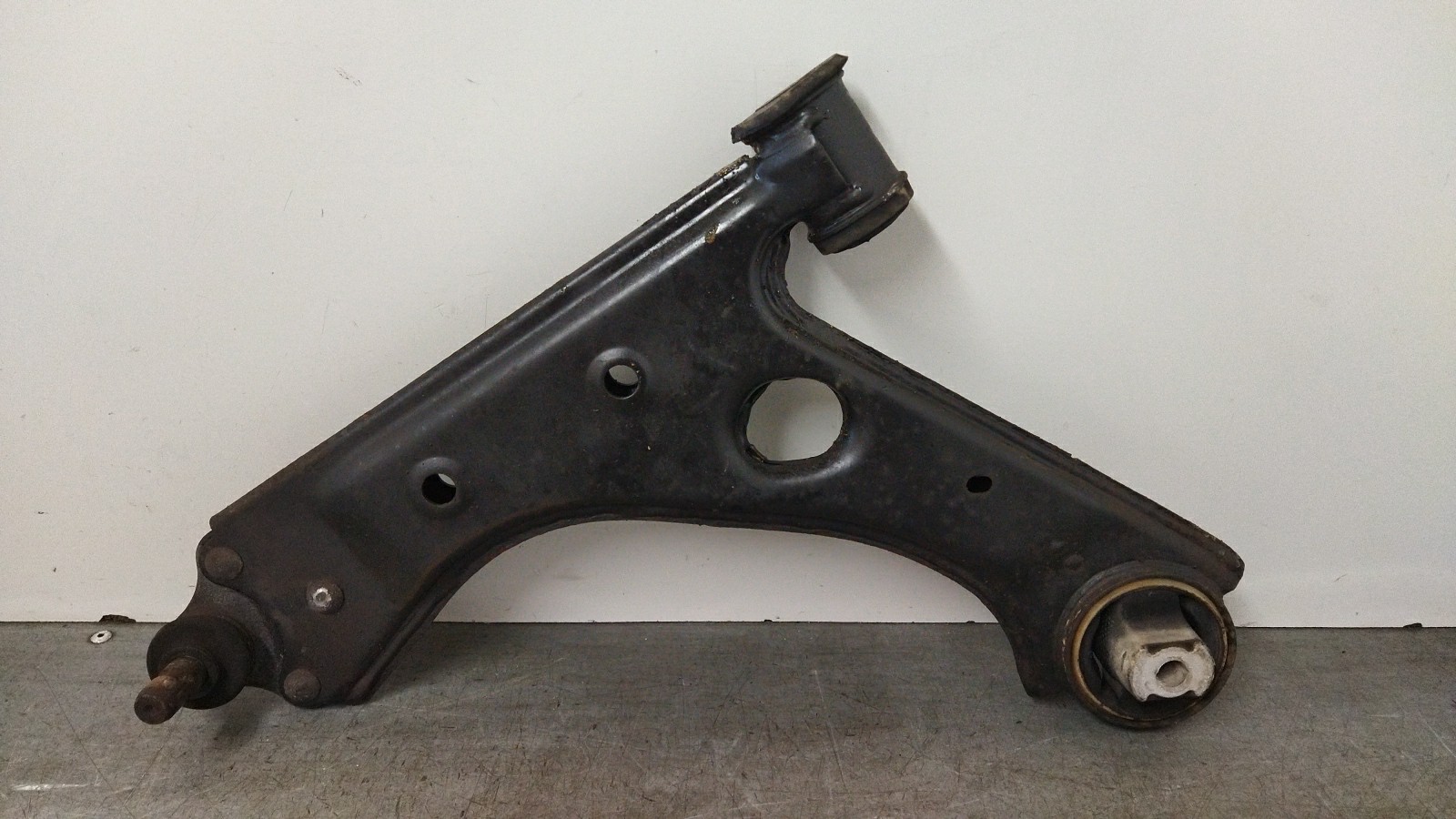 Left front suspension arm FIAT GRANDE PUNTO (199_) 1.3 D Multijet ...