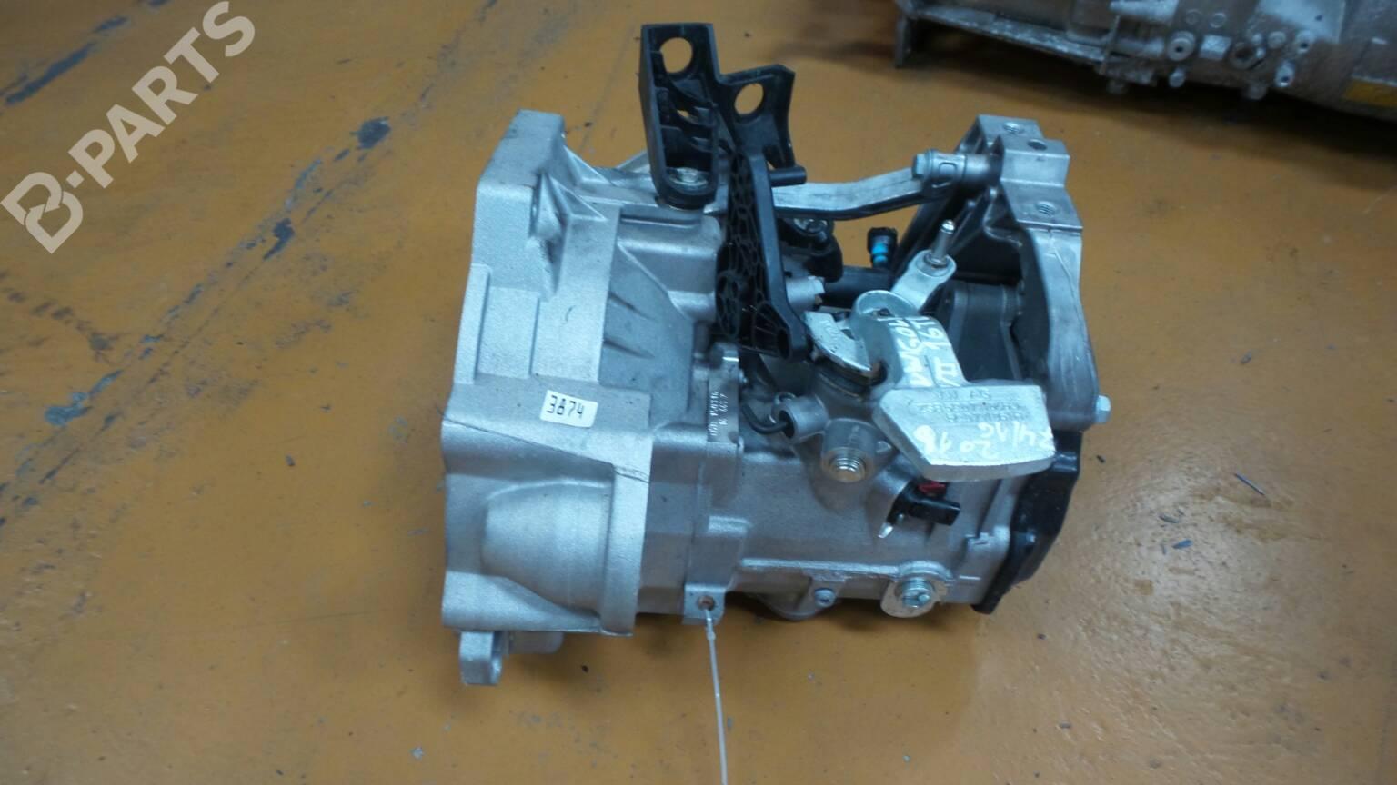 Manual gearbox VW GOLF VII Variant (BA5, BV5) 1.6 TDI QYB | B-Parts