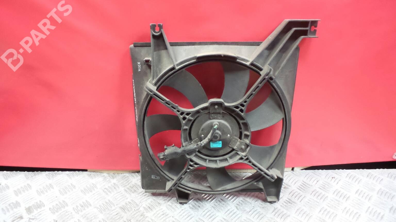 Radiator fan HYUNDAI COUPE (GK) 2.0 25386-2C000 | B-Parts