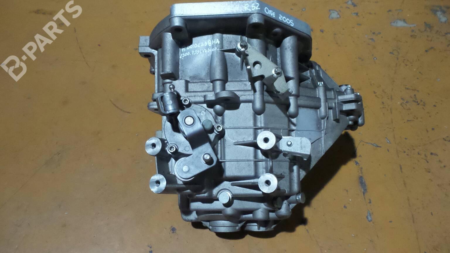 Gearbox MINI MINI Convertible (R52) One 27100 | B-Parts