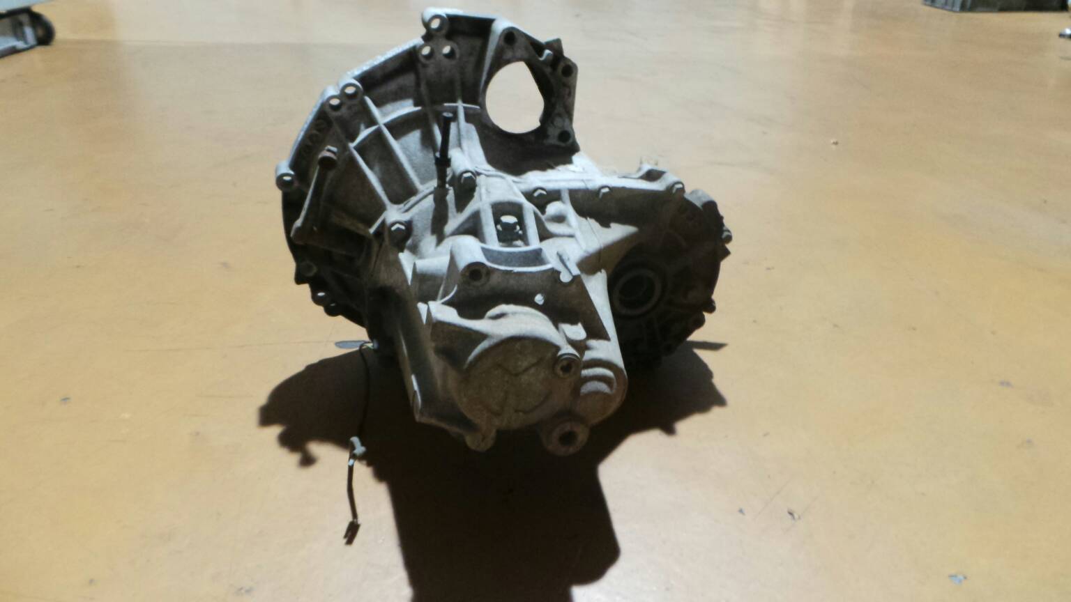Manual gearbox LAND ROVER FREELANDER (L314) Sem REF | B-Parts