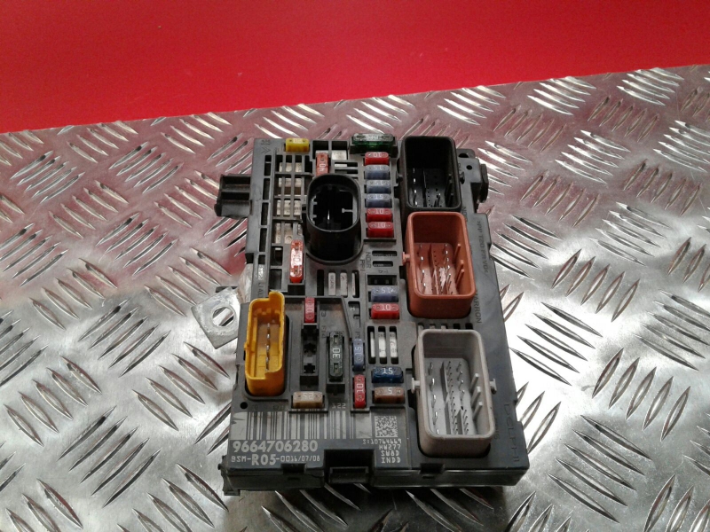 Electronic module CITROËN BERLINGO MULTISPACE (B9) 1.6 HDi 90 5321312 | B-Parts