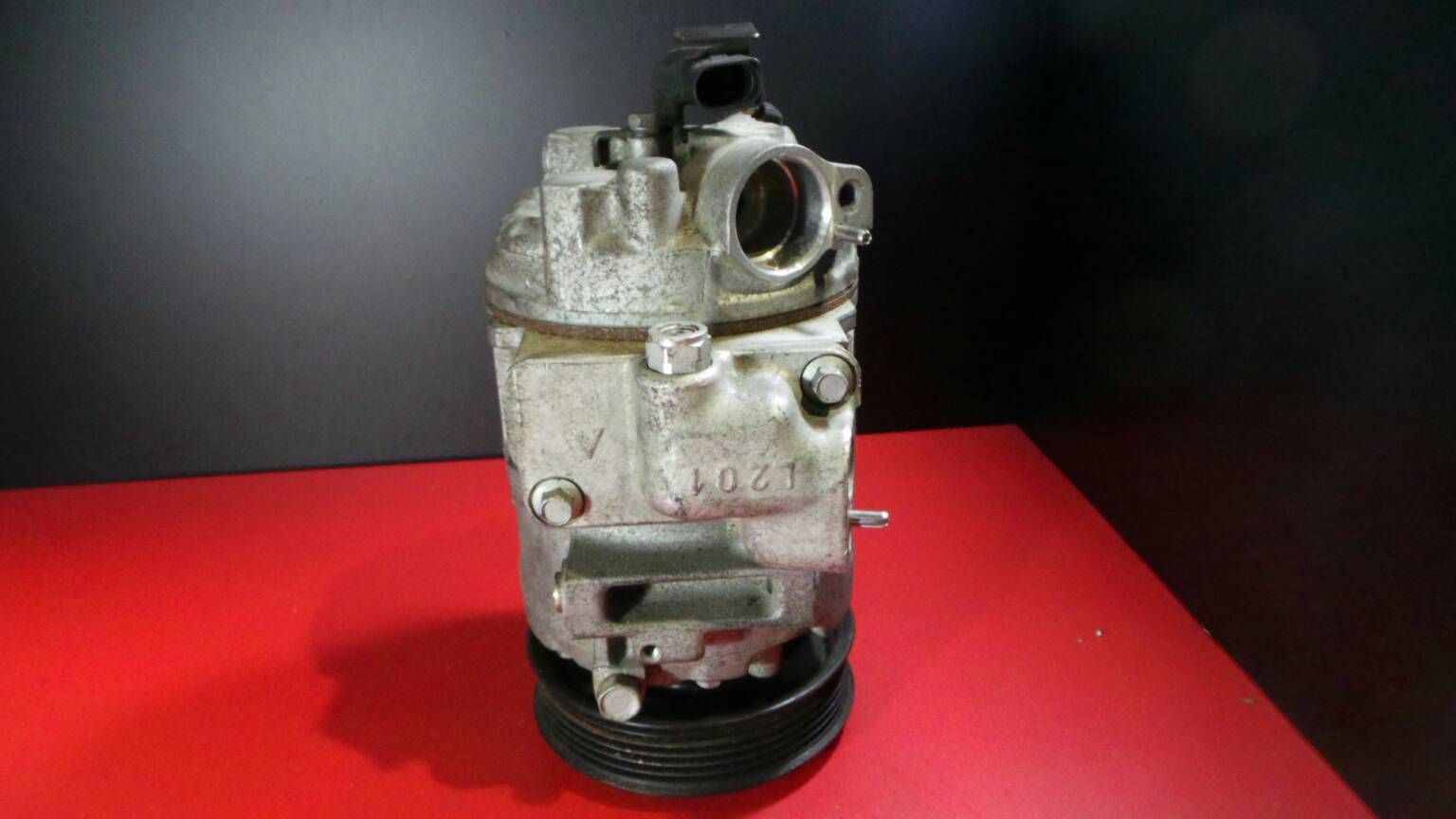 AC compressor VW POLO (9N_) 6Q0 820 803D | B-Parts
